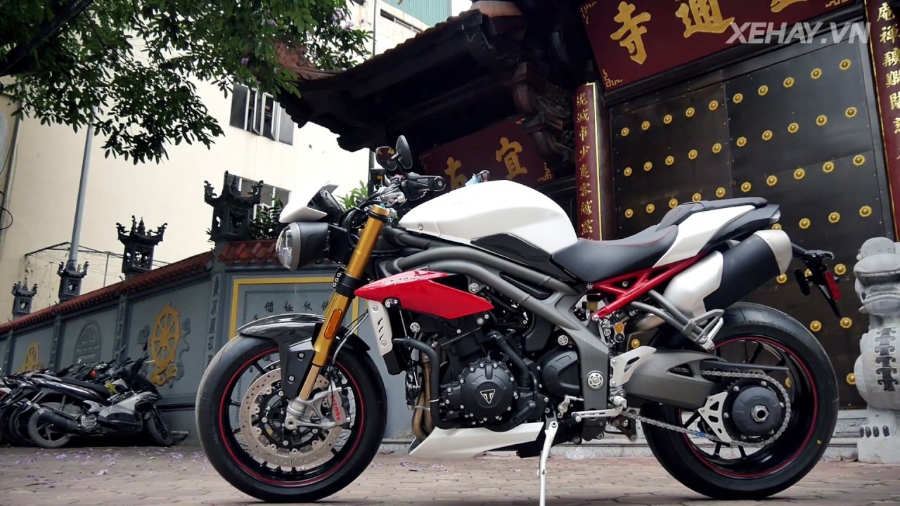 Triumph Speed Triple R 2017 giá hơn 600 triệu tại VN